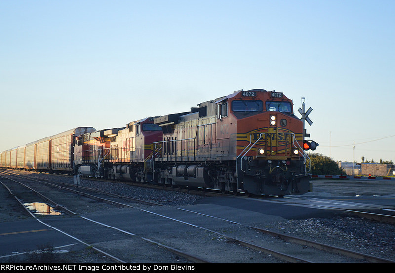 BNSF 4072